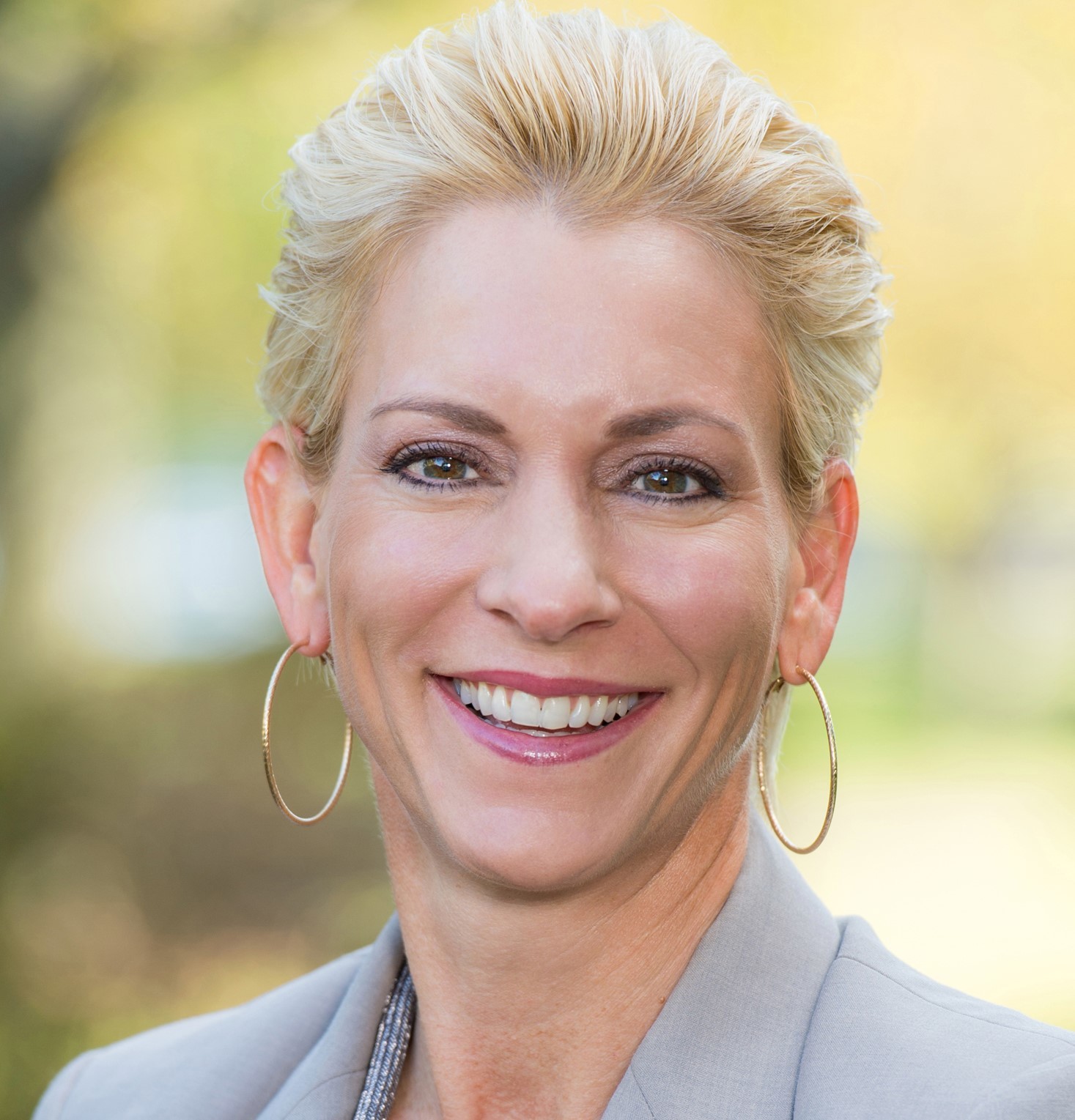 Elizabeth Sacco is the Proud and Dedicated Founder of Diabetic Dabs Inc ...