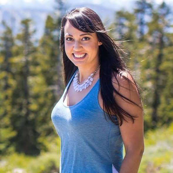 425: Twelve Minute Convos w/ Jessica Rodriguez