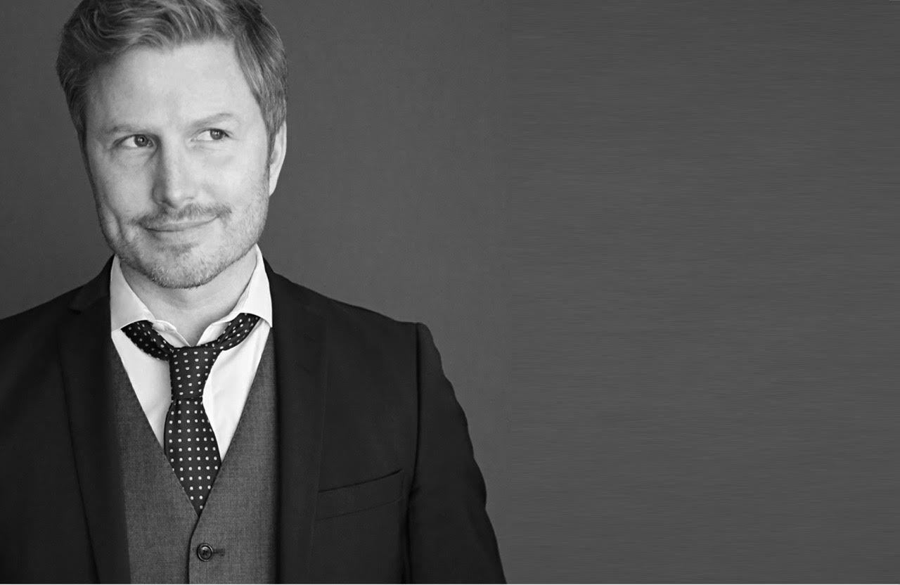 509: Twelve Minute Convos w/ Stuart Knight